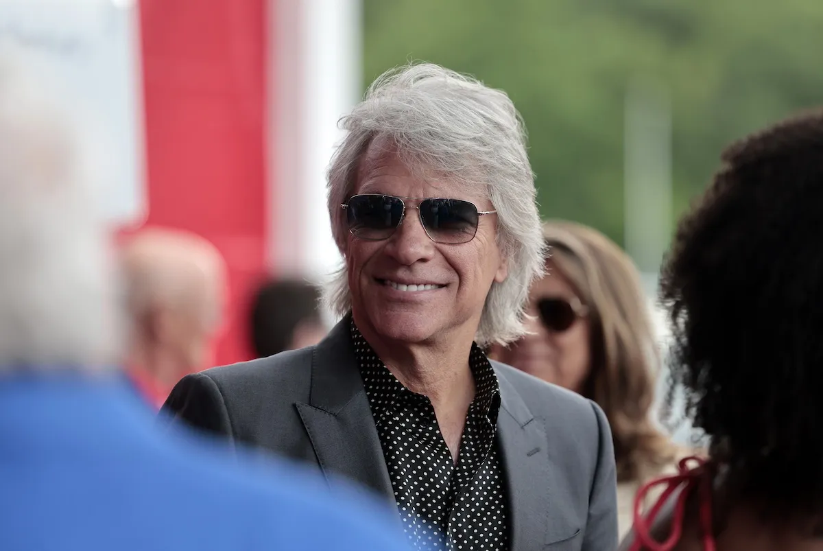 Jon Bon Jovi Talks Woman Off Bridge Ledge – It's Not the First Time He ...