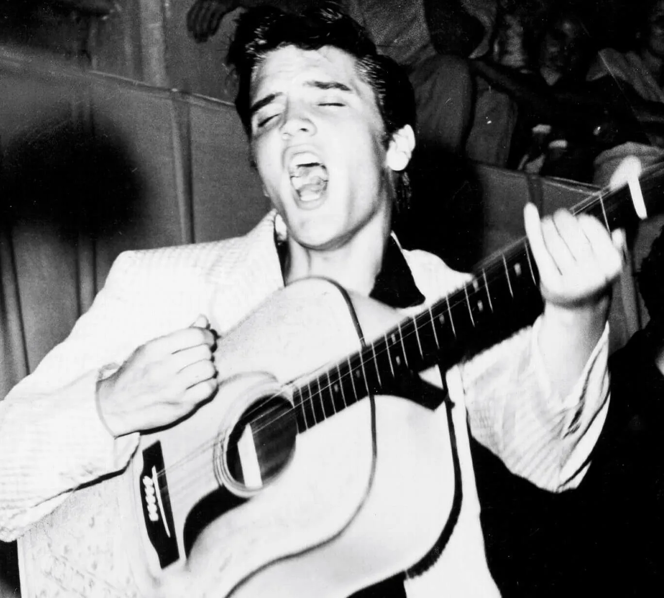 Is 'Little Sister' Elvis Presley's Heaviest Rock Song?