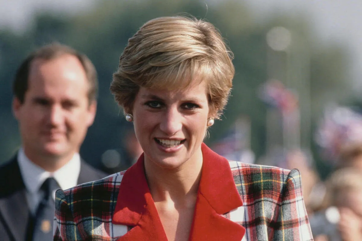 Princess Diana's Way of Christmas Shopping Is Long Gone for British ...