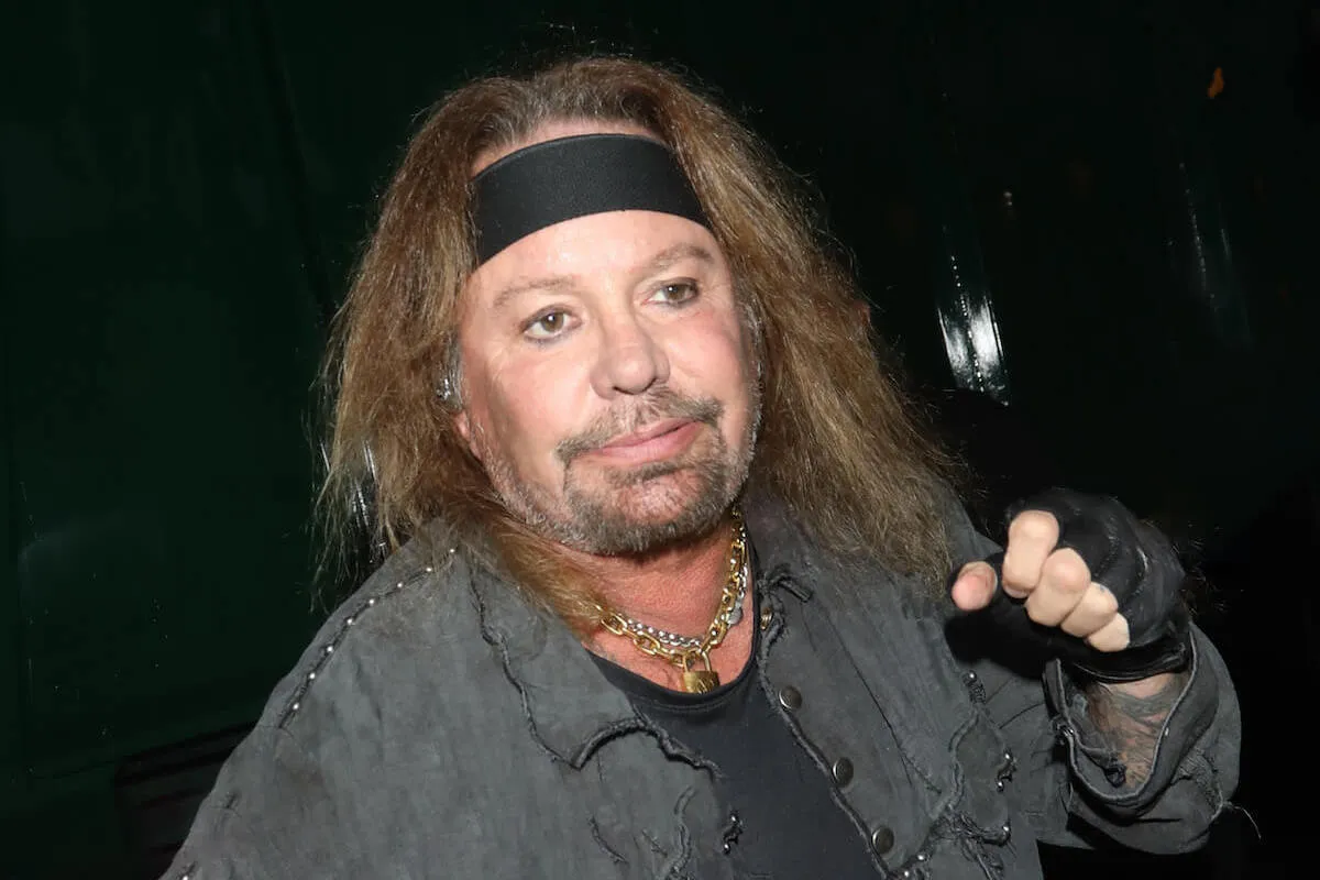 1 Dead After Jet Owned by Mötley Crüe's Vince Neil Collides with Plane
