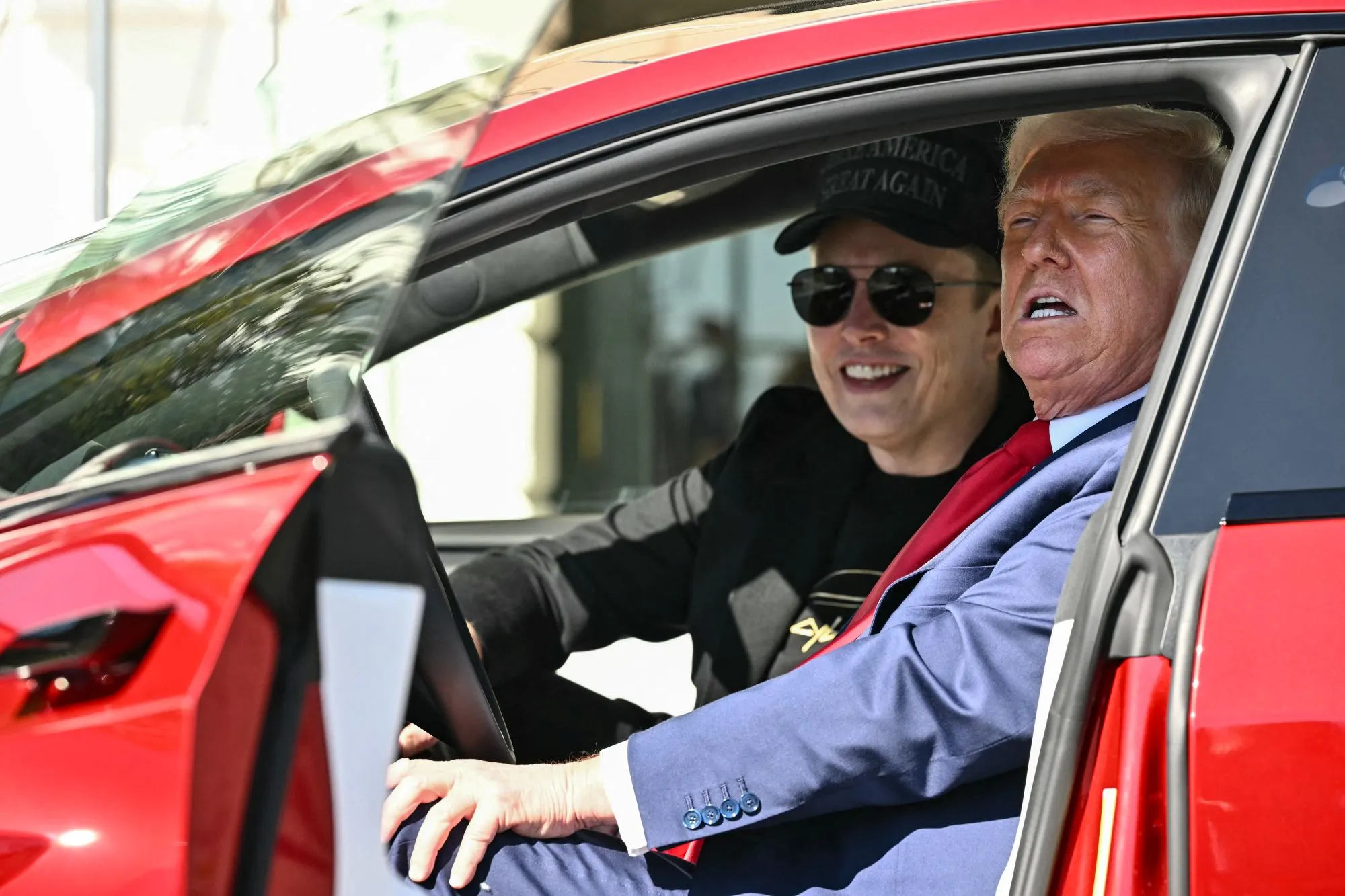 Which Celebrities Drive a Tesla? The Stars Who Love (and Left) Elon ...