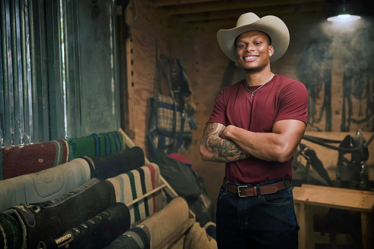 Jay Woods of 'Farmer Wants a Wife' on His Football Career and Why He ...