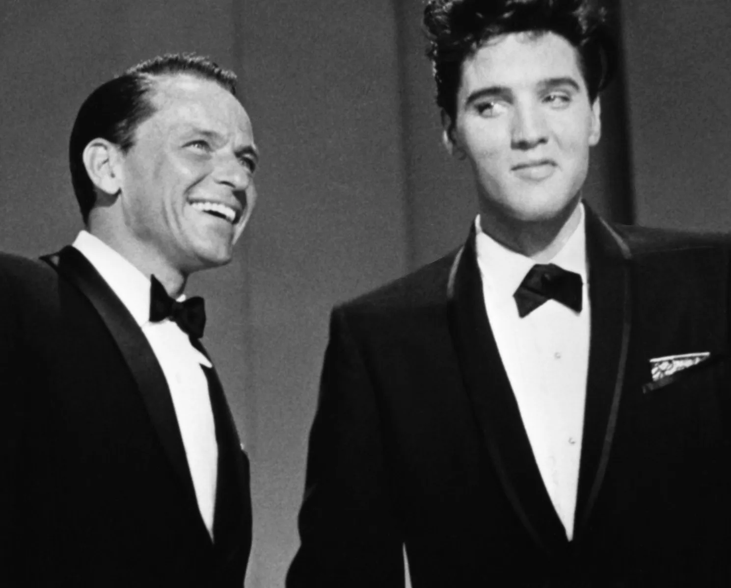 1 Star Said Elvis Presley Was 'Scared to Death' to Act like Frank Sinatra