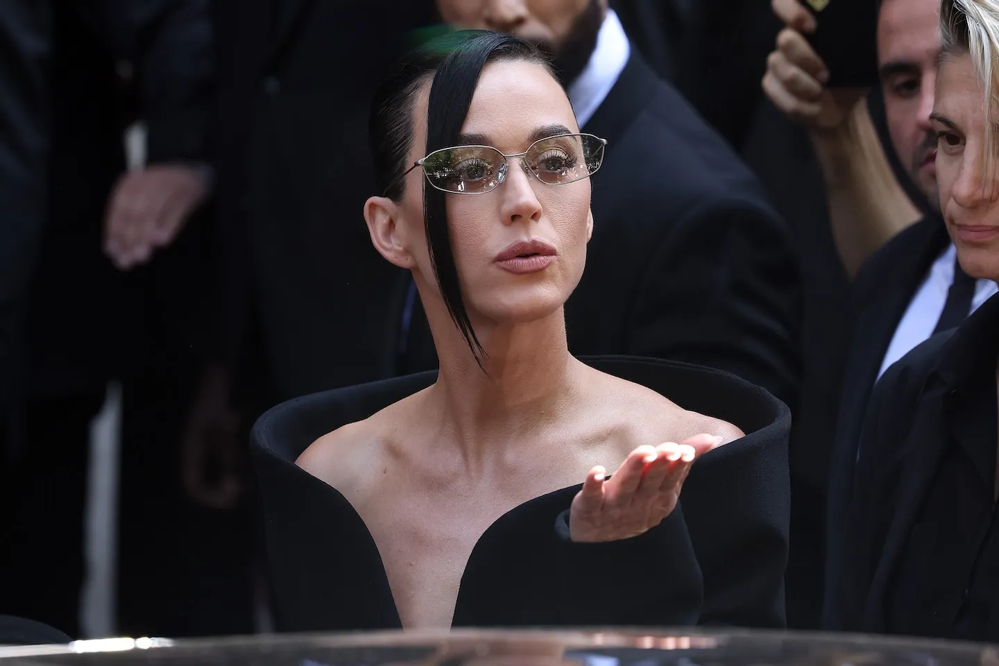 Justin Trudeau 'Checks All the Boxes' for Katy Perry in Their ...