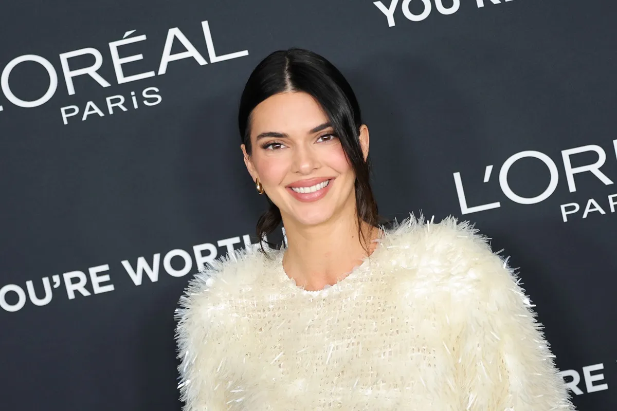 Kendall Jenner's Super Bowl Ad Pokes Fun at the Kardashian Curse: Have ...