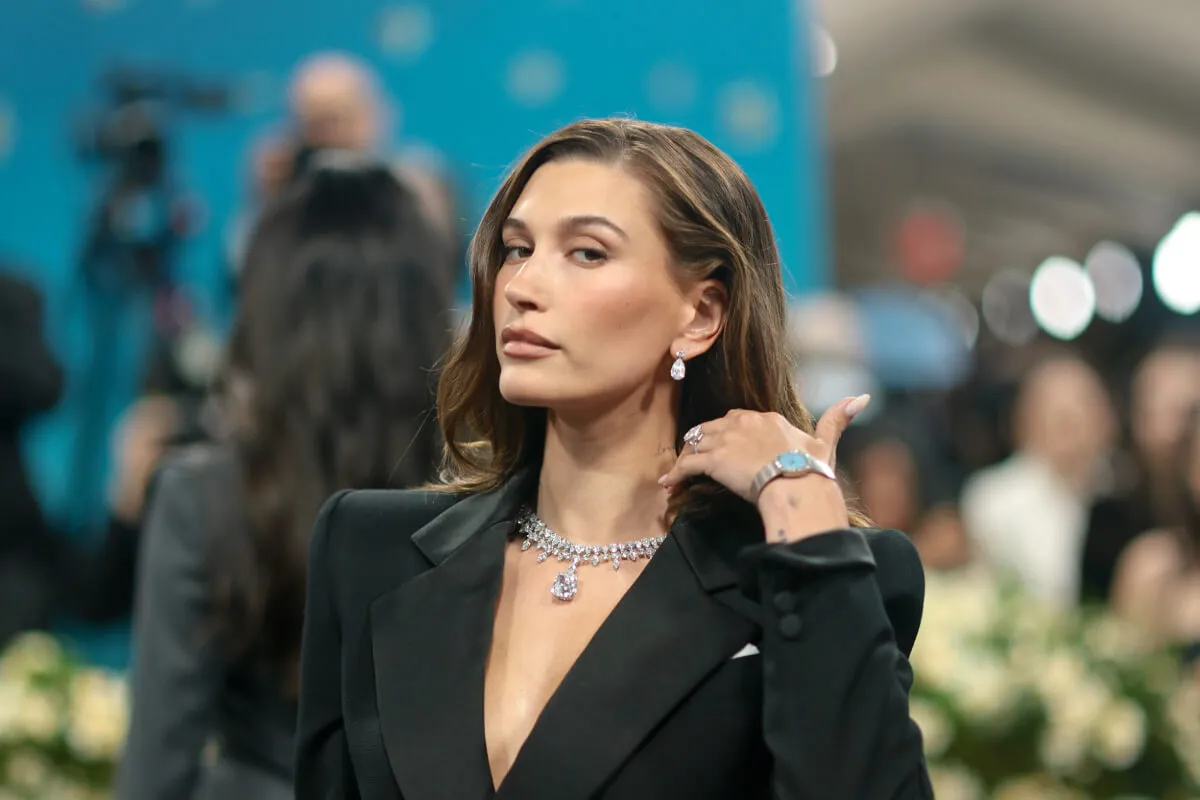 Hailey Bieber Addressed the Rumor That She Calls the Paparazzi on Herself